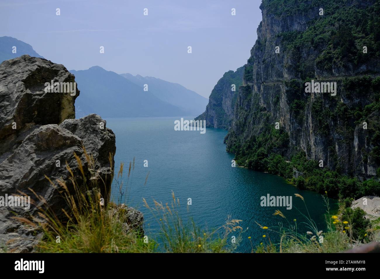 Whether sea, lake or river, water is one of the most beautiful elements ...