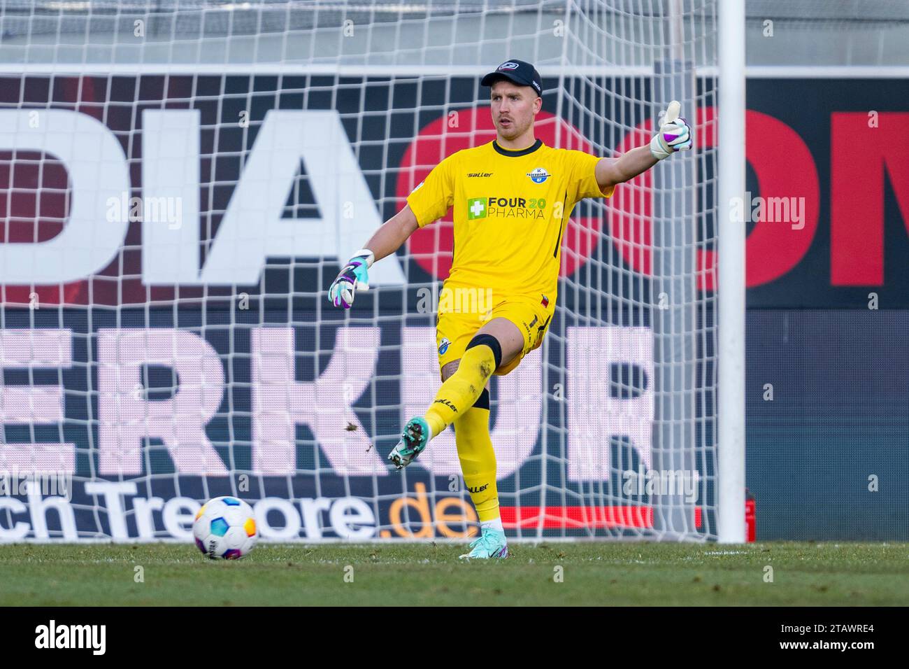 Pelle boevink hi-res stock photography and images - Alamy