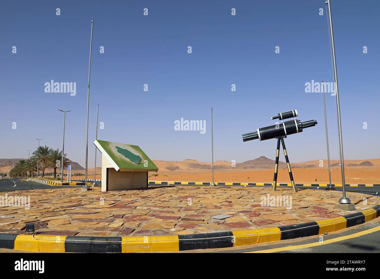 Roundabout art on the road near Jubbah in Saudi Arabia Stock Photo - Alamy