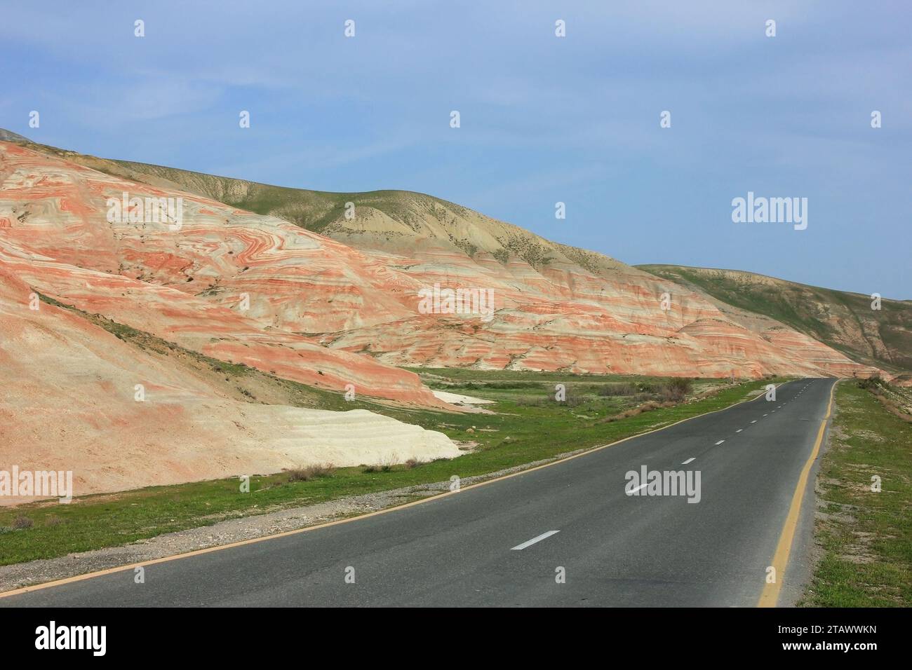 Road in the red Khyzy mountains. Azerbaijan Stock Photo - Alamy