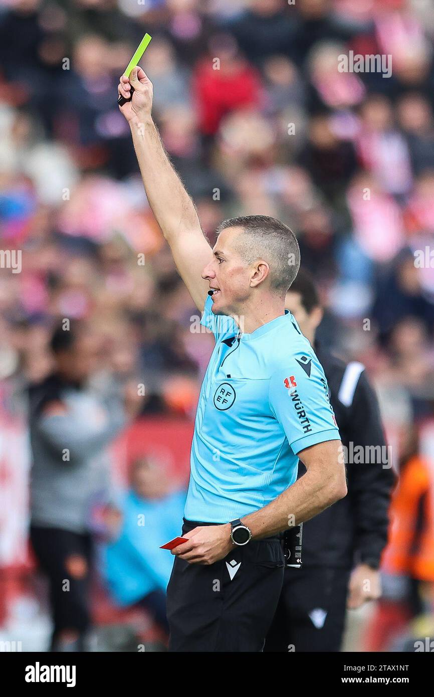 Girona, Spain. 02nd Dec, 2023. Referee Javier Iglesias seen during the ...