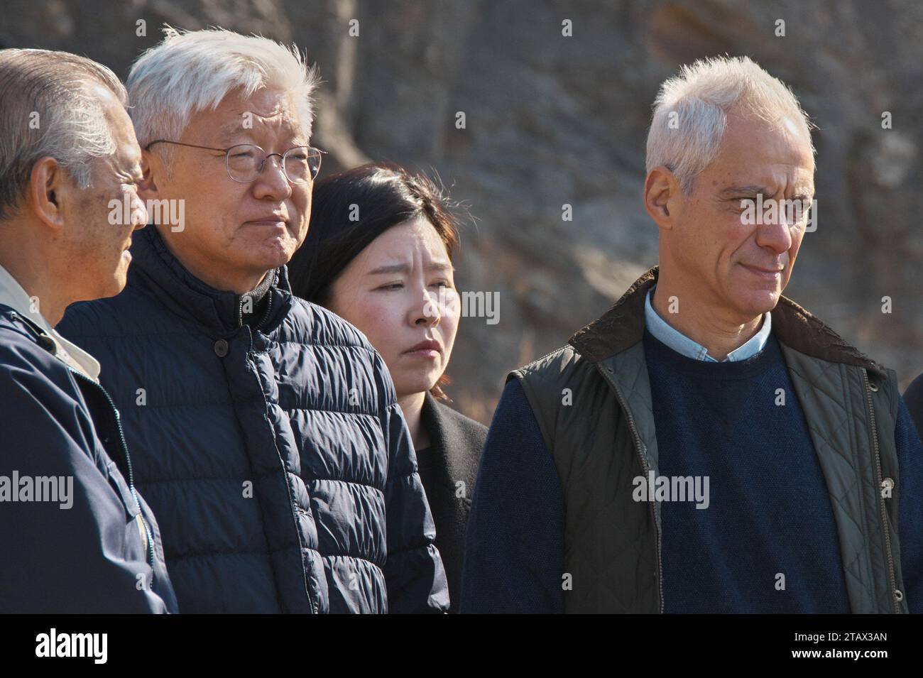 South korean ambassador japan hi-res stock photography and images - Alamy