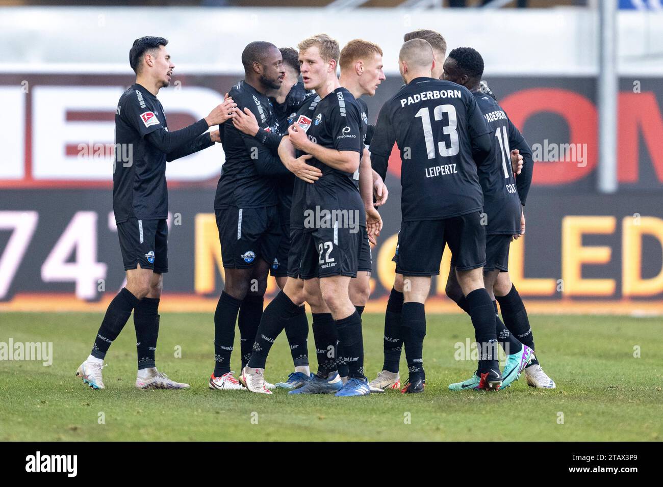 Paderborn, Germany. 03rd Dec, 2023. Soccer: Bundesliga 2, SC Paderborn ...