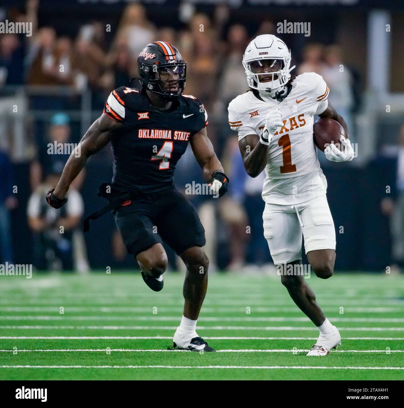 Arlington, USA. 02nd Dec, 2023. December 2, 2023: Texas Longhorns wide ...