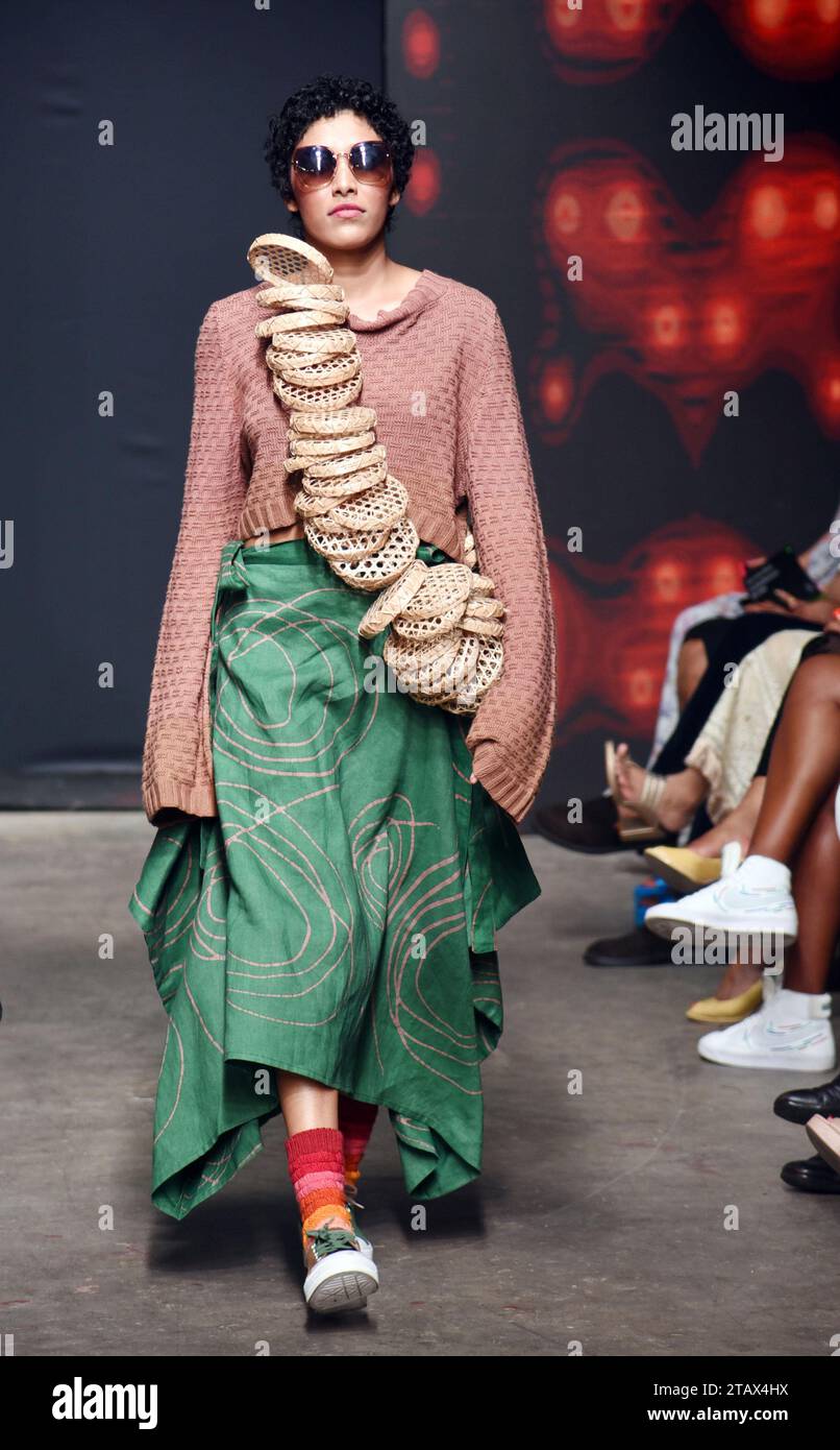 Mercedes benz fashion week 2023 hi-res stock photography and images - Alamy