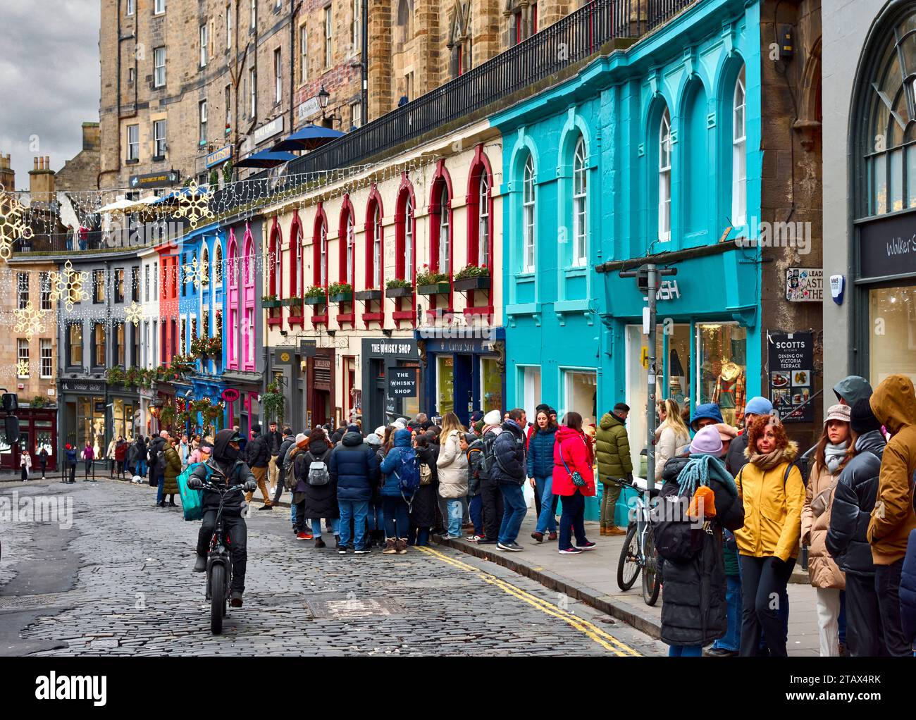 Edinburgh Scotland Victoria Street row of coloured houses cobble street ...