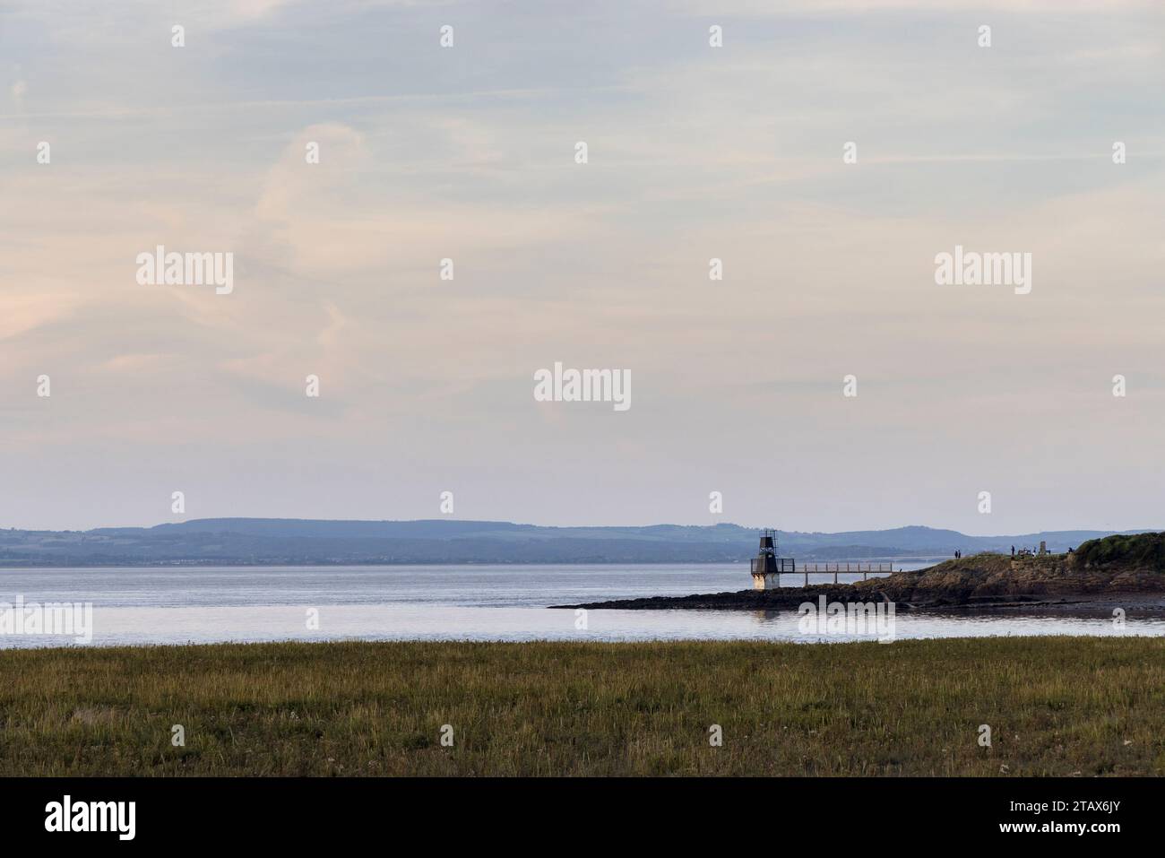 Battery Point lighthouse and mud flats, Portishead, England, UK Stock ...