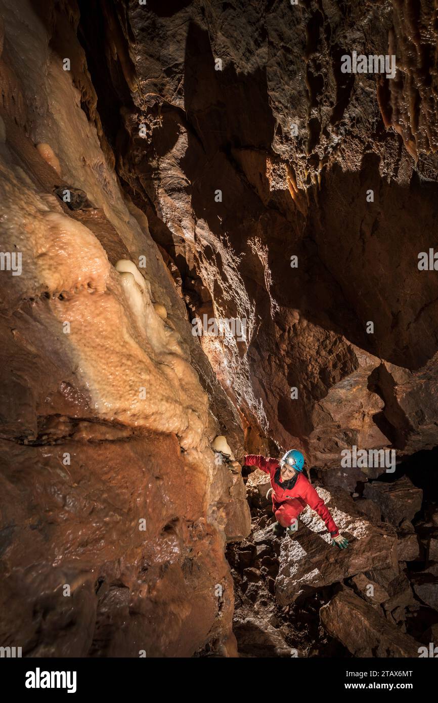 Female caver in a Mendip cave, Somerset, Mendip, UK Stock Photo - Alamy