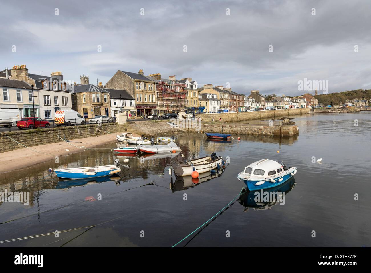 Millport harbour, Great Cumbrae, Scotland, UK Stock Photo - Alamy