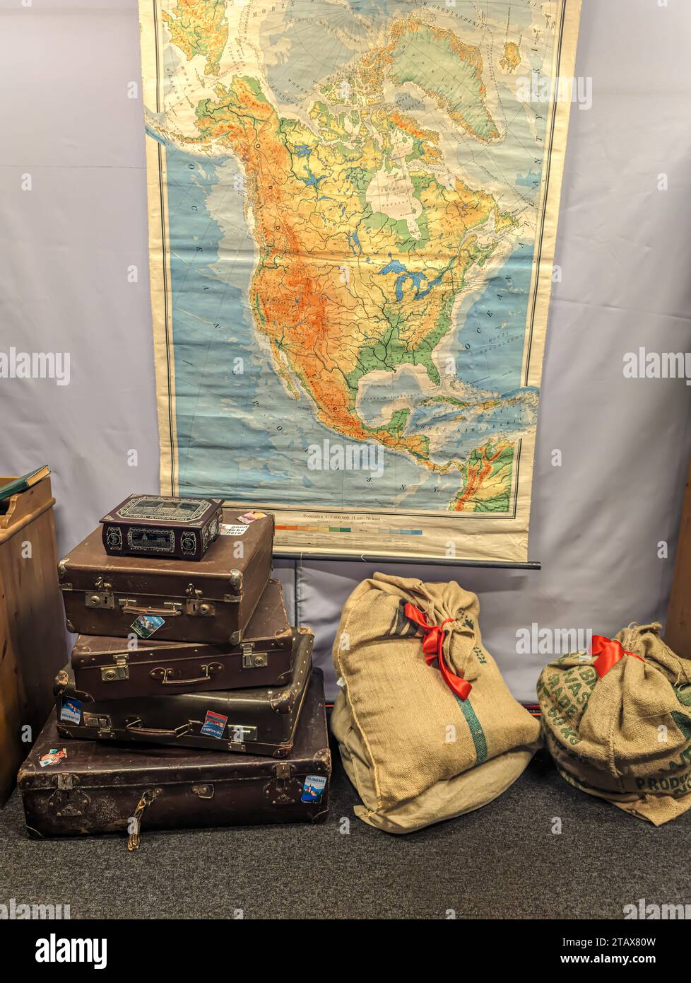 Vintage Pile Ancient Suitcases Form of Tower Design Concept Travel ...