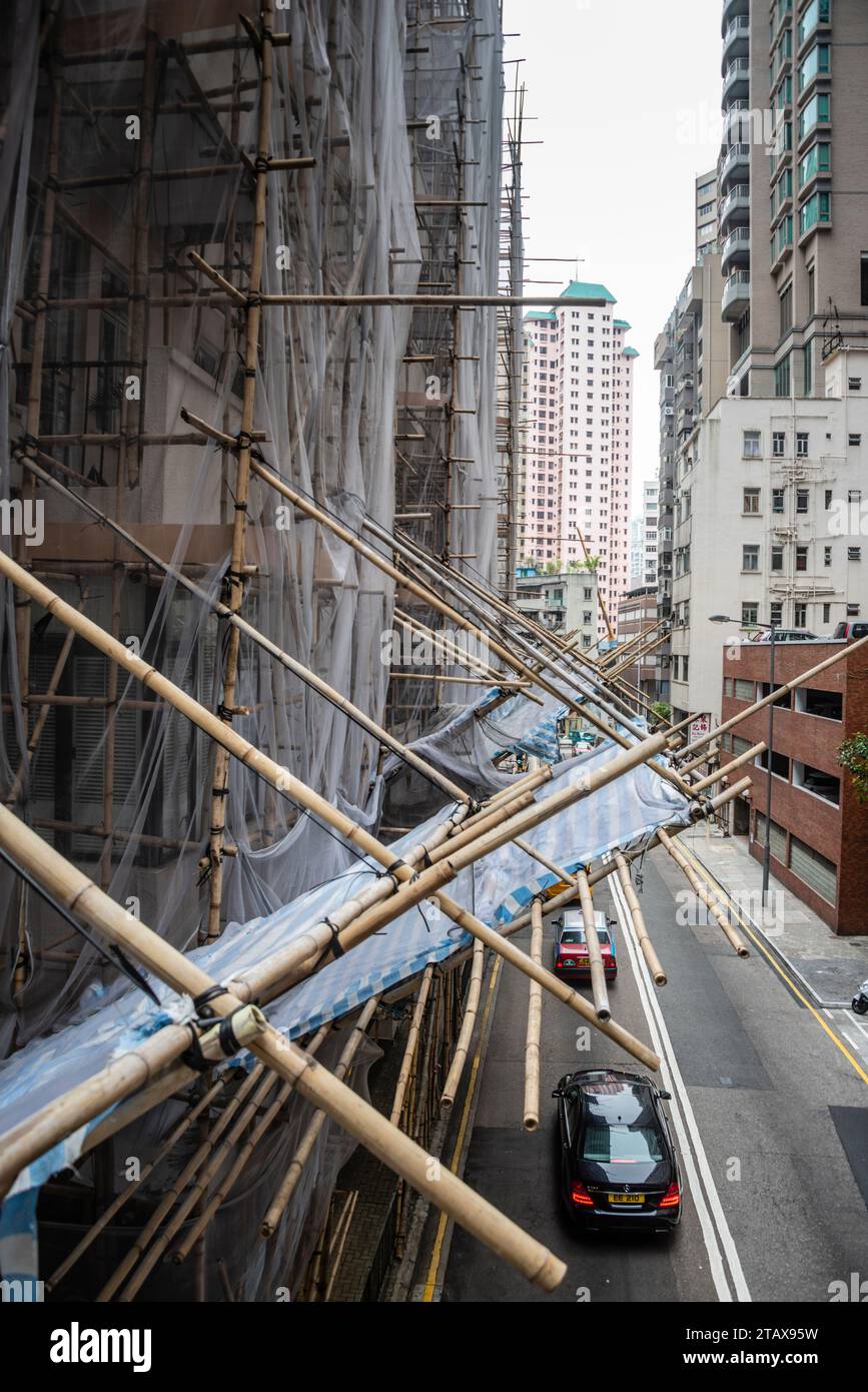 Bamboo scaffolding hong kong hi-res stock photography and images - Alamy