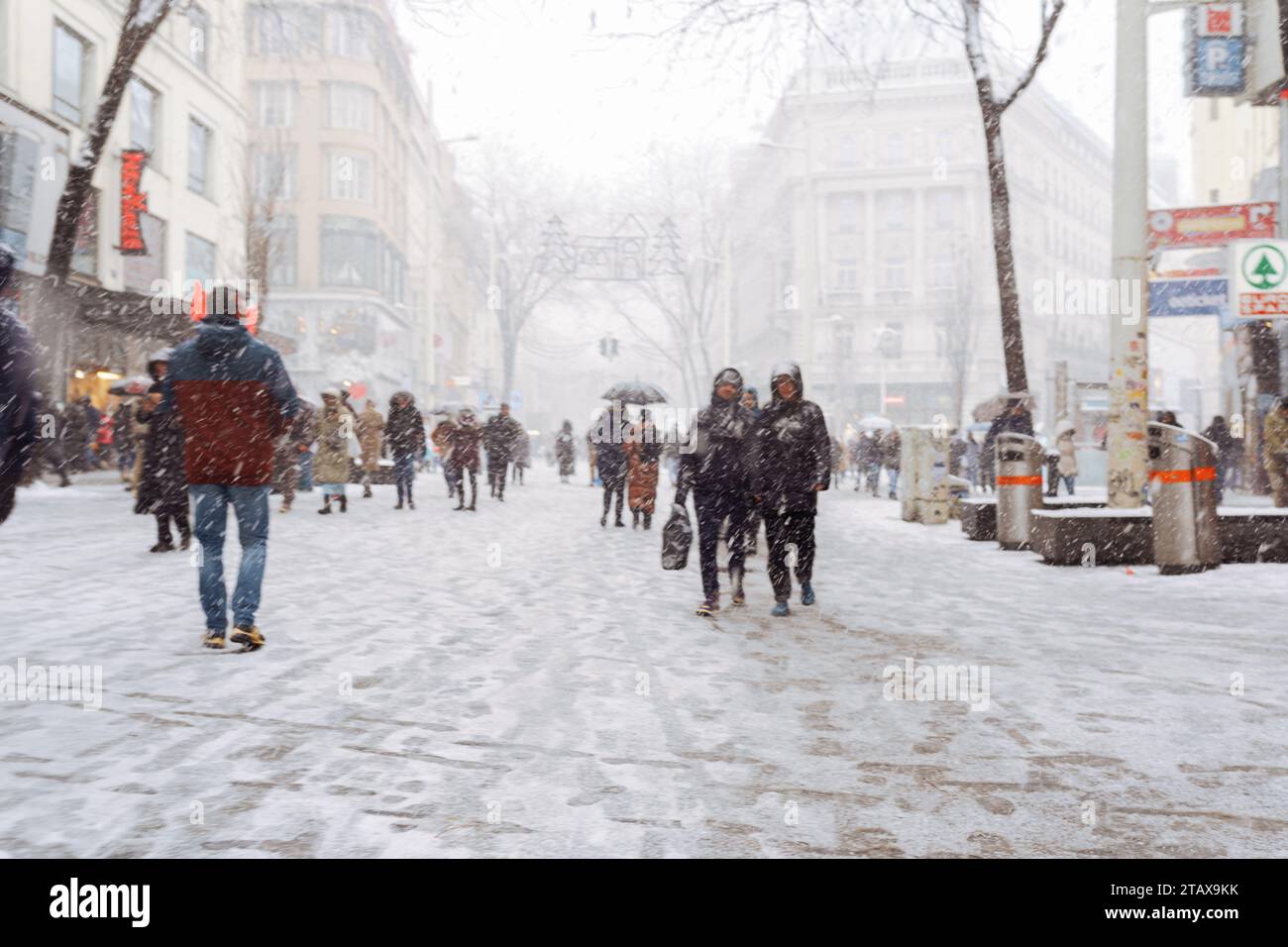 Snowfall vienna hi-res stock photography and images - Alamy