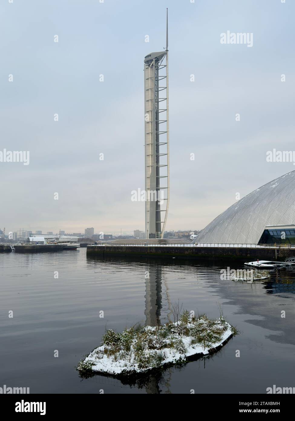 Glasgow science centre tower during the winter Stock Photo - Alamy