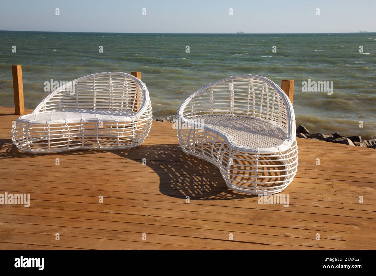 Modern white rattan furniture to create an outdoor pool in living room ...