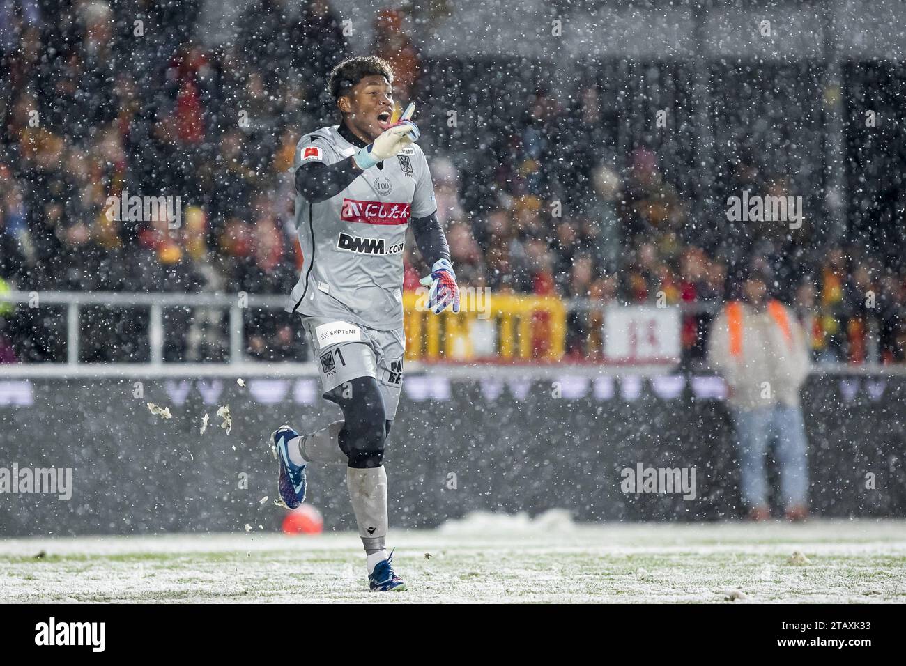 Mechelen, Belgium. 03rd Dec, 2023. STVV's goalkeeper Zion Suzuki reacts during a soccer match ...