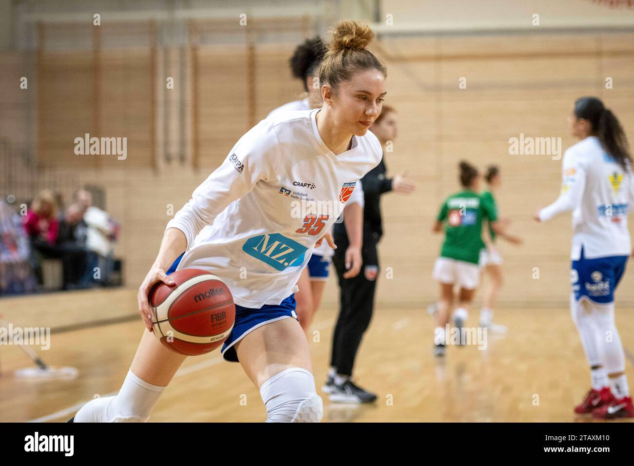 Halle, Deutschland. 03rd Dec, 2023. Halle, Deutschland 03. Dezember 2023: 1.BBL - Damen - 2023/ ...