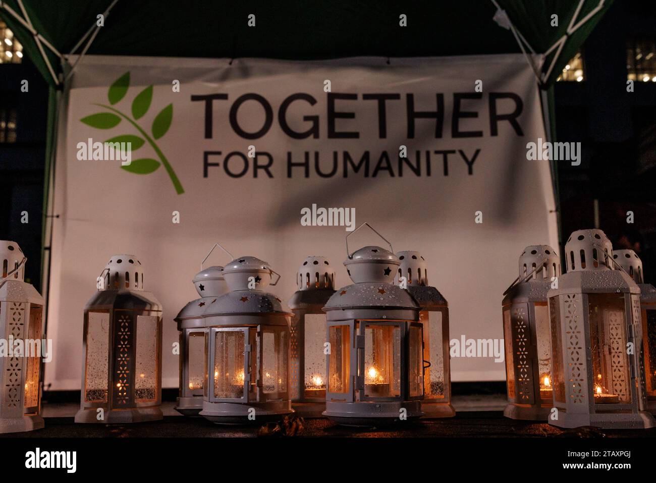 Building Bridges vigil, London, UK. 3rd December 2023. Together for ...