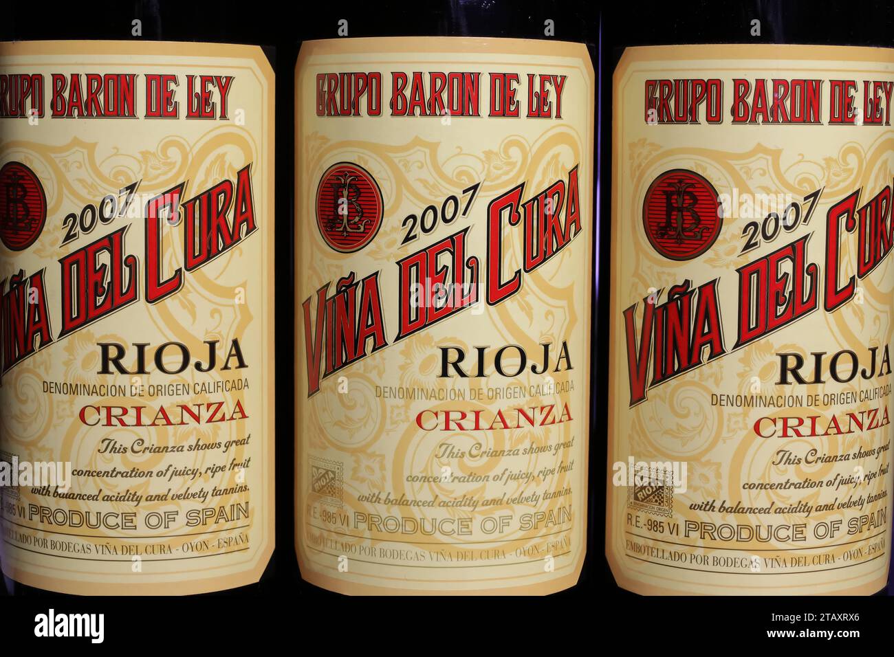 Bodega de crianza hi-res stock photography and images - Alamy