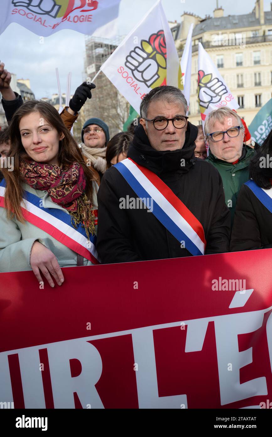 Marche party hi-res stock photography and images - Alamy