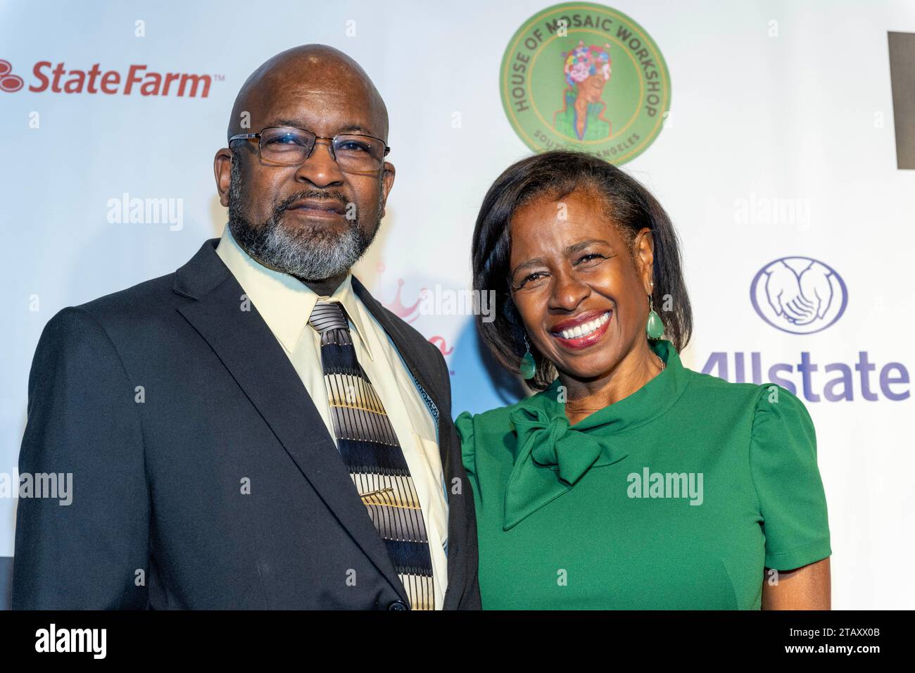 Los Angeles, USA. 02nd Dec, 2023. Terrell Harrison, Dona Horton attend ...
