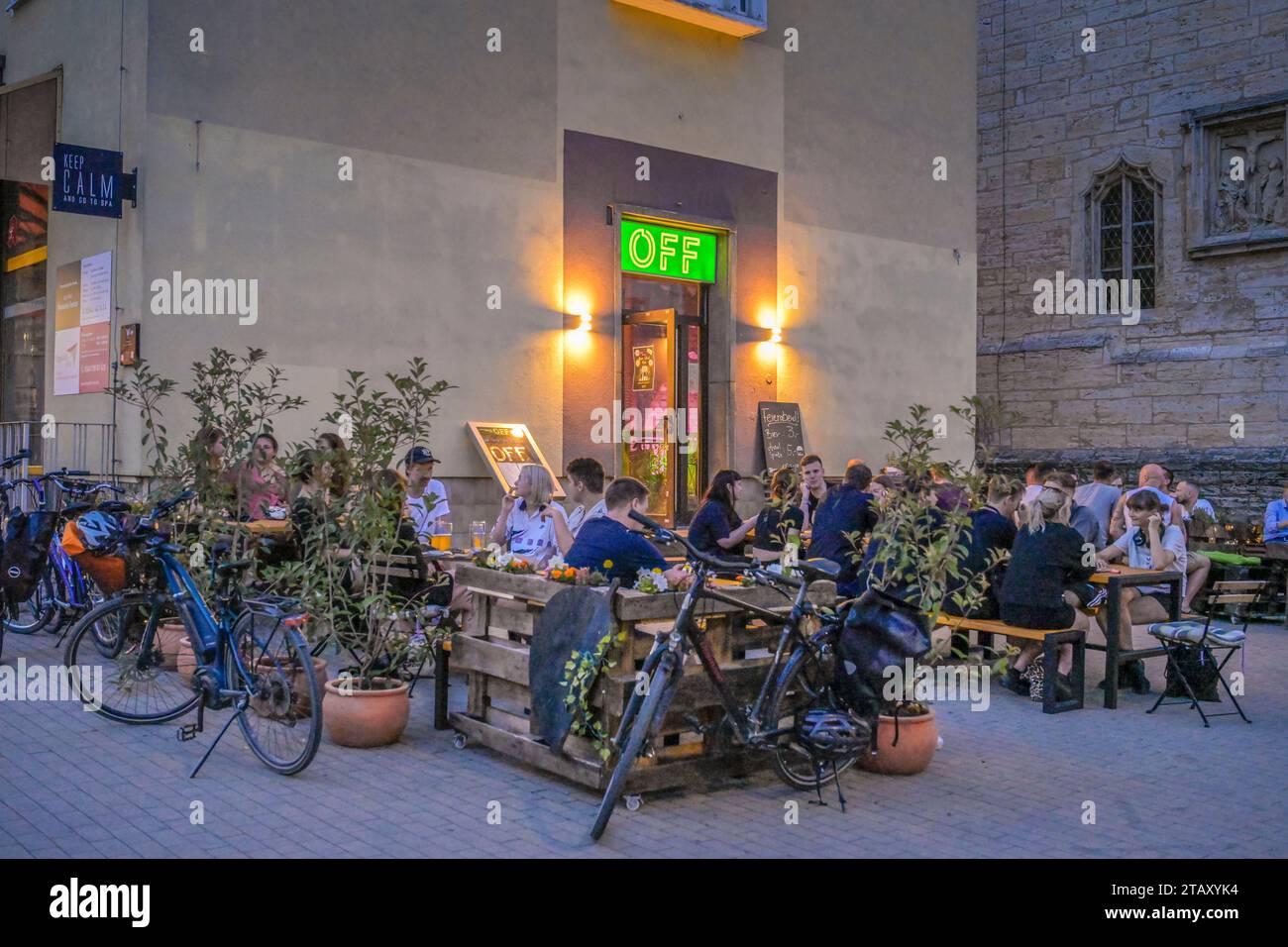 Off-Bar, Weigelstraße, Jena, Thüringen, Deutschland Stock Photo - Alamy
