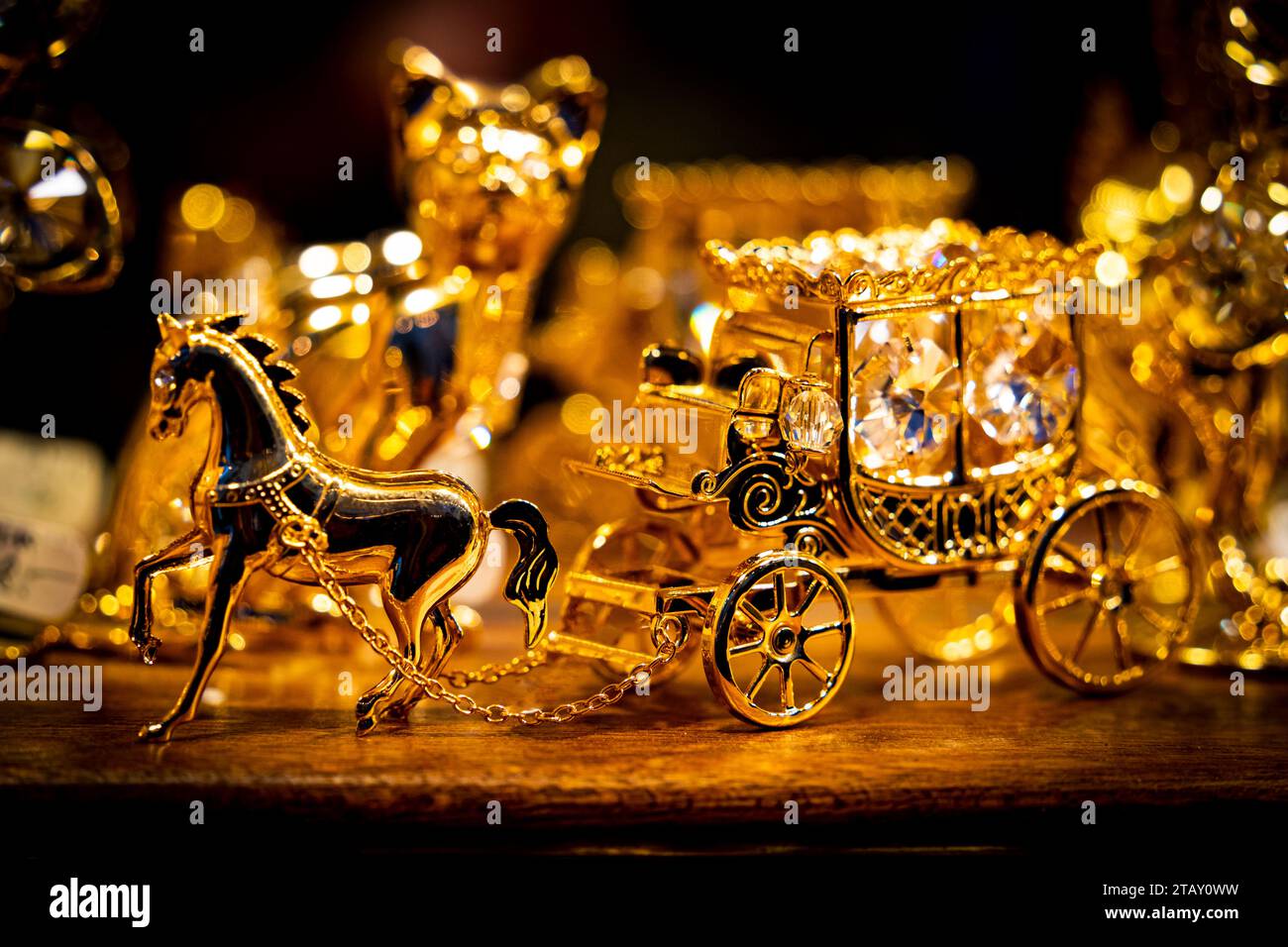 Gold plated carriage hi-res stock photography and images - Alamy