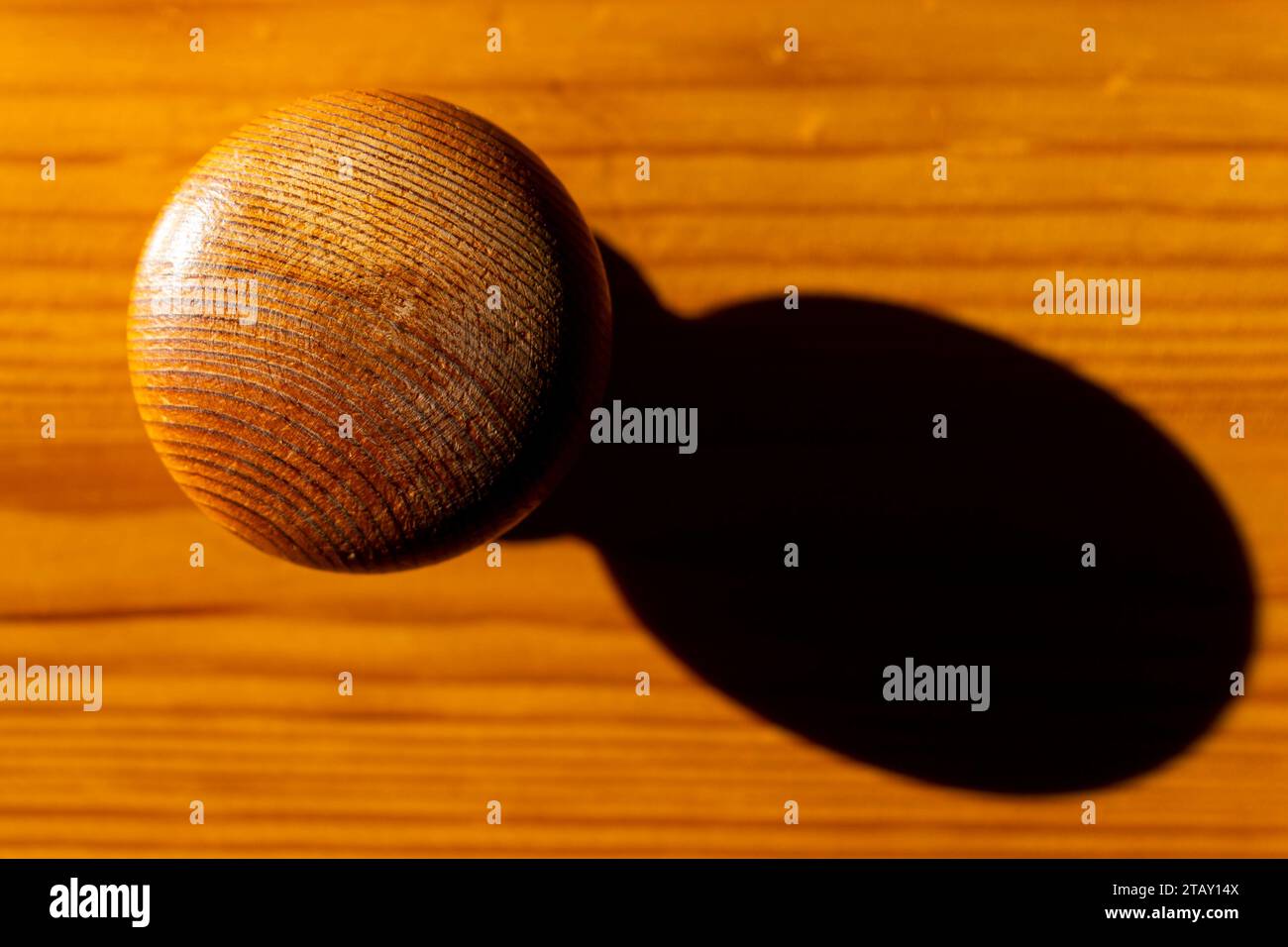 Round wood pattern drawer knob, handler Stock Photo - Alamy