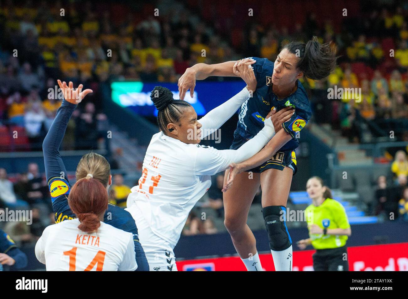 Gothenburg, Sweden. 3rd Dec 2023. Jamina Roberts of Sweden during the ...