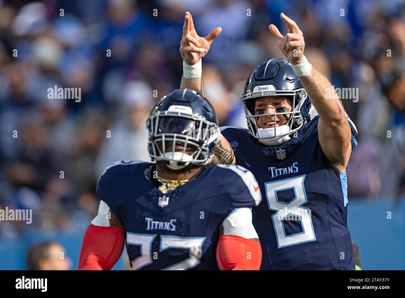 Tennessee Titans quarterback Will Levis (8) celebrates a touchdown by ...