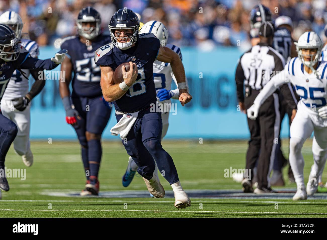 Tennessee Titans quarterback Will Levis (8) runs for yardage during the ...