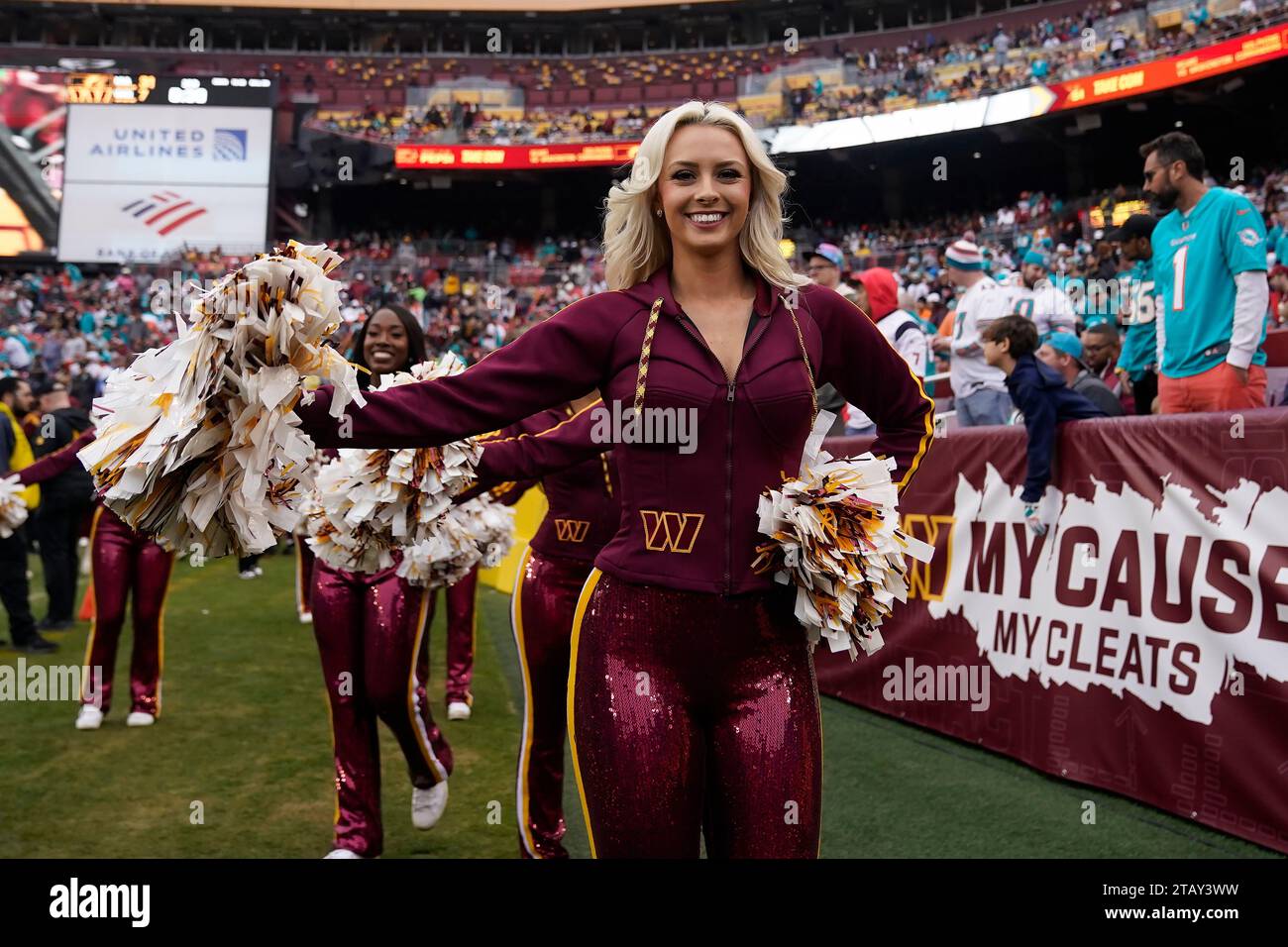 Washington Commanders cheerleaders perform during during the second ...