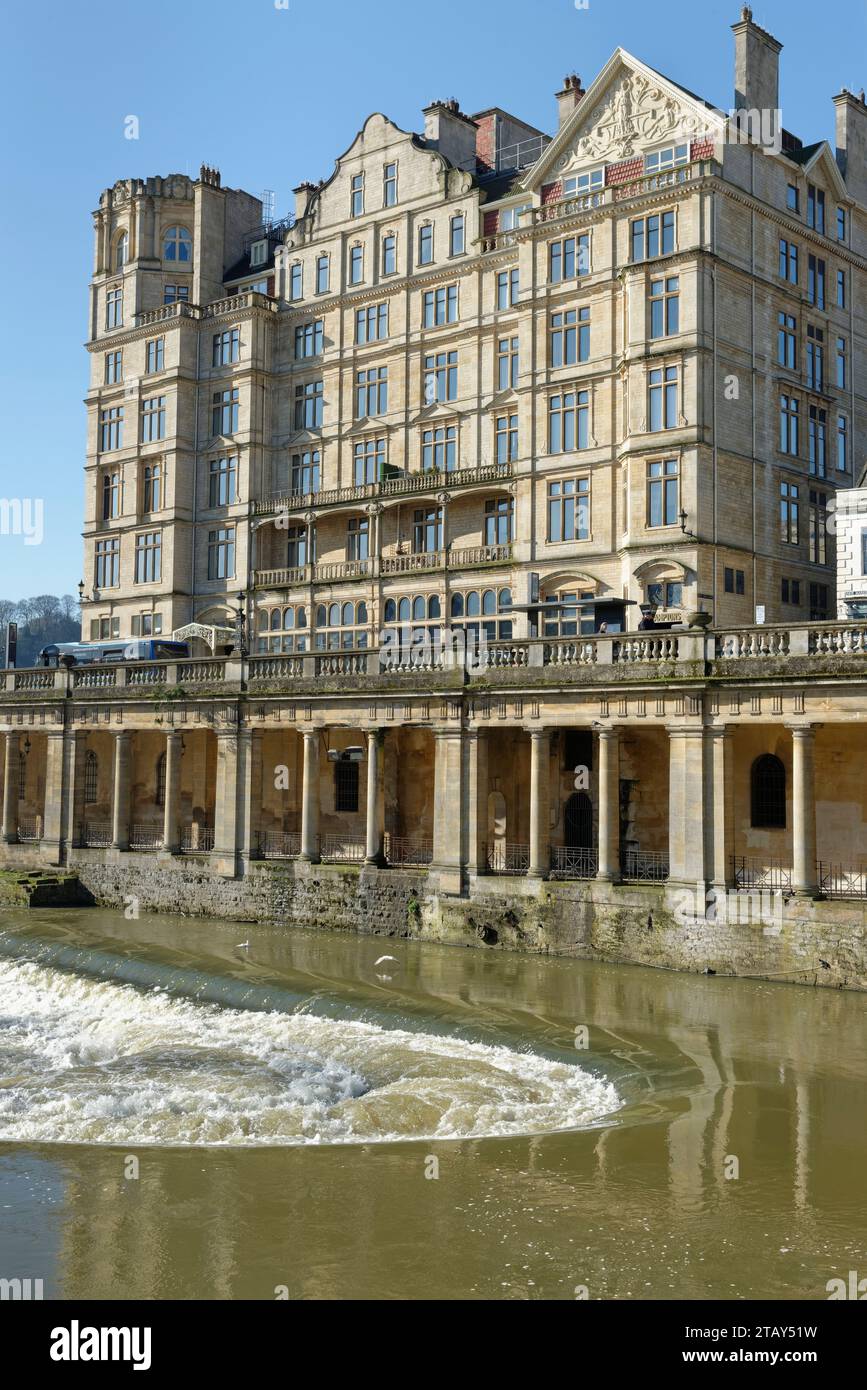 Pulteney Weir, Pulteney Weir and former Empire Hotel, Bath, UK, April ...