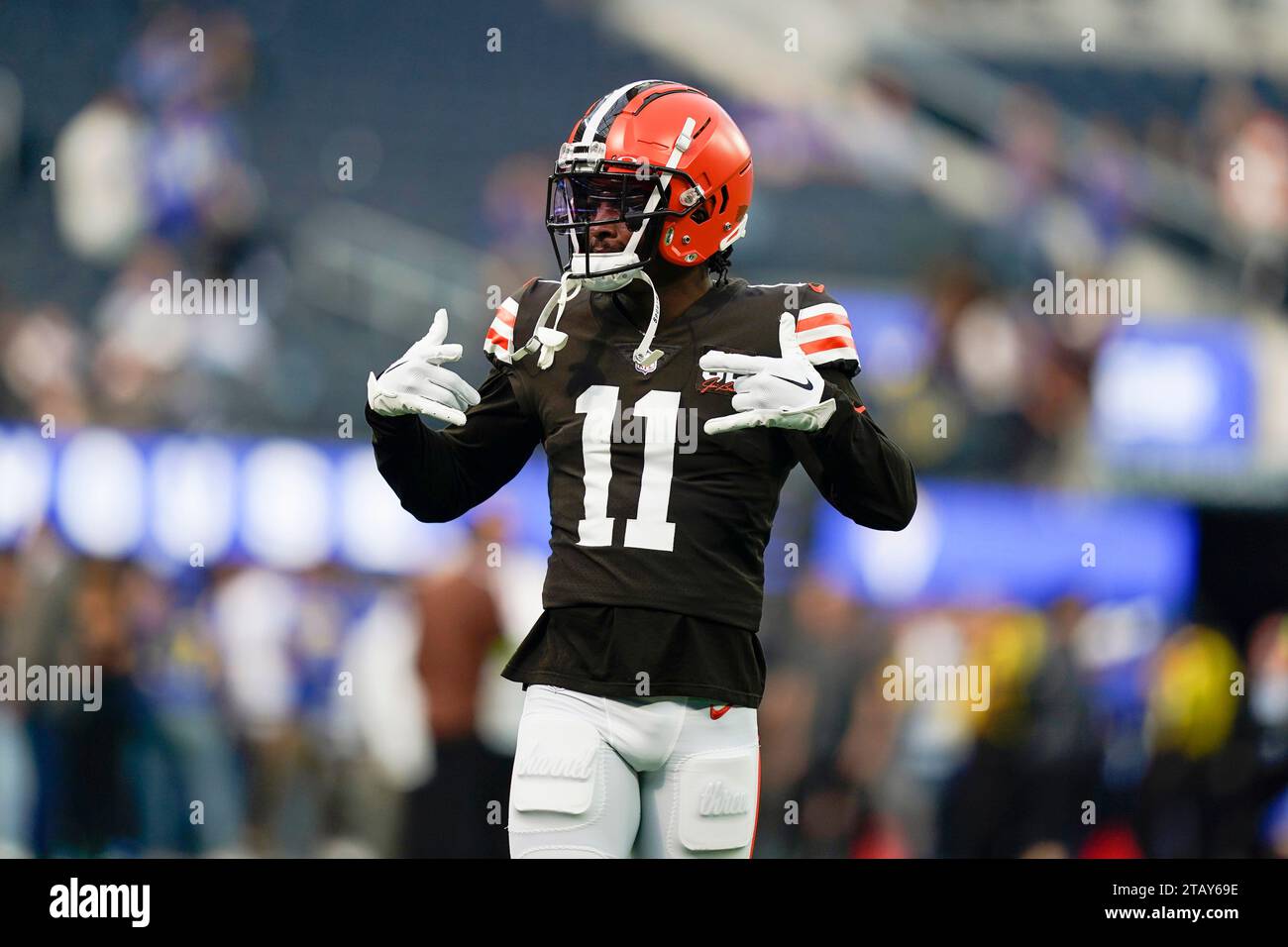Cleveland Browns wide receiver James Proche II gestures during warmups ...