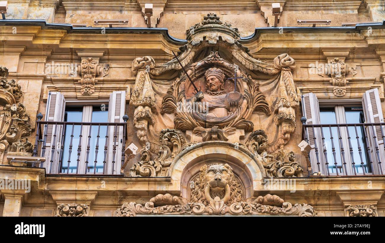 The Baroque-style Plaza Mayor of Salamanca is one of the most beautiful ...