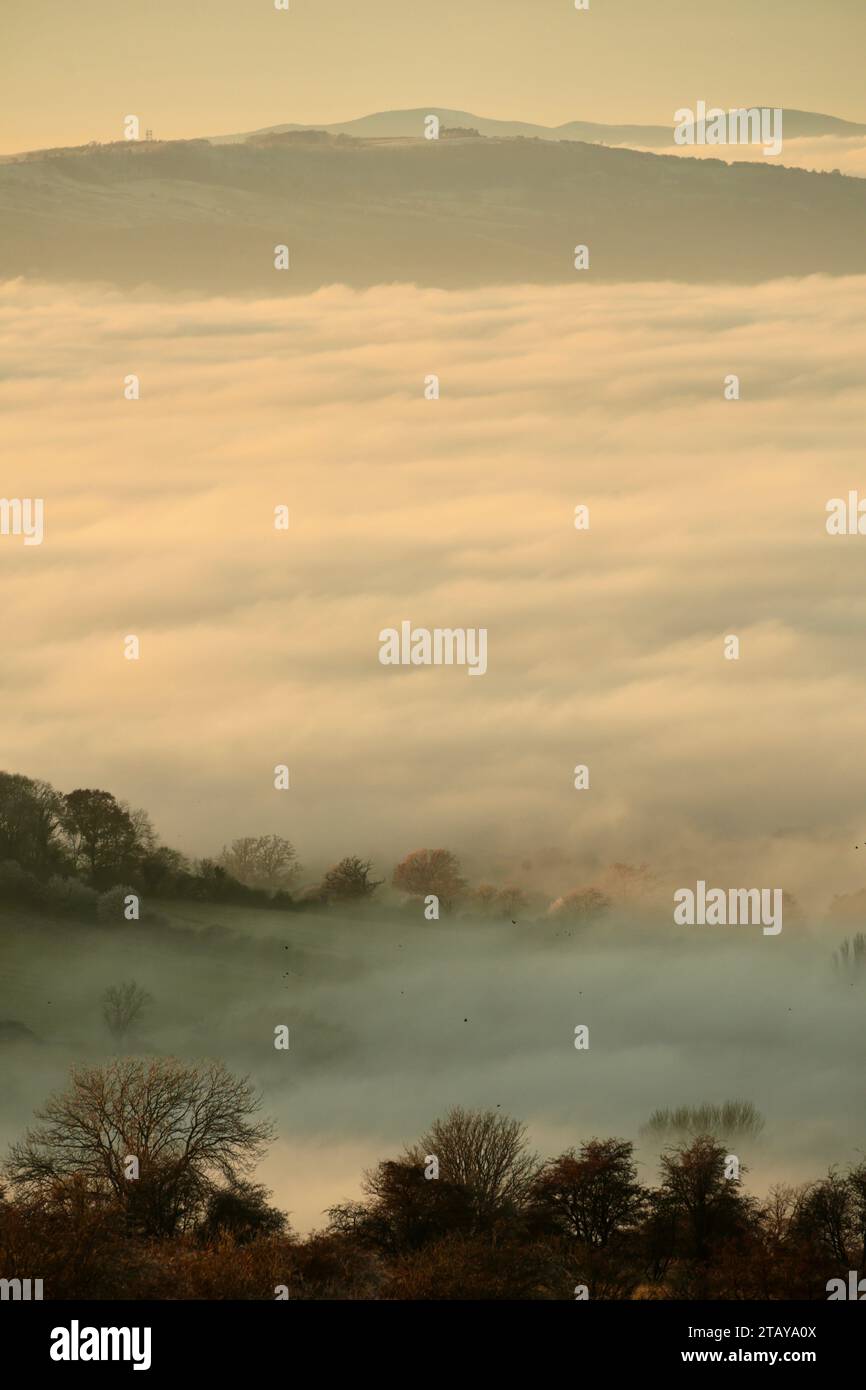 Snowshill valley hi-res stock photography and images - Alamy