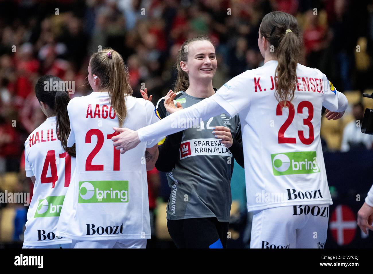 Ihf womens handball hi-res stock photography and images - Alamy