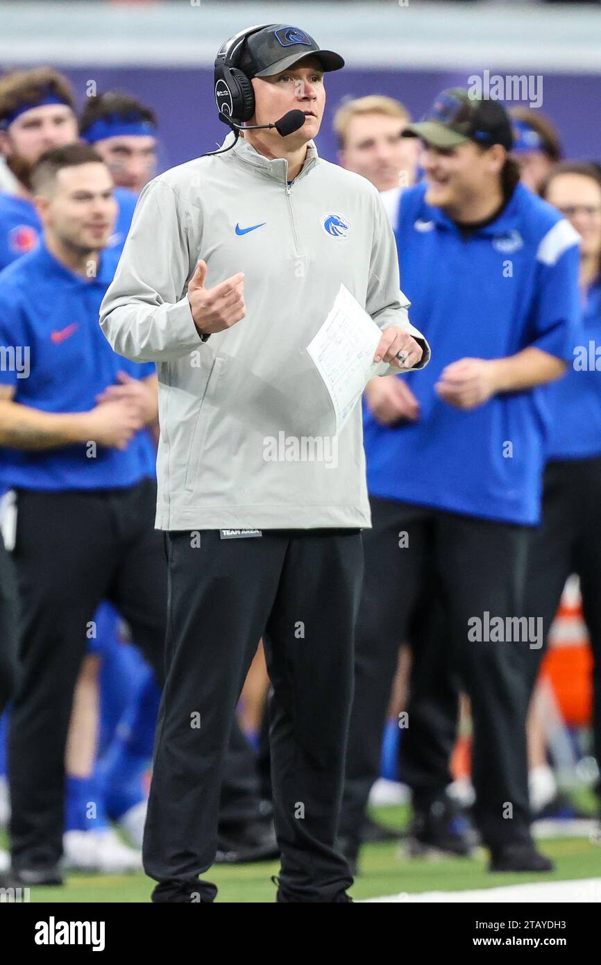 Las Vegas, NV, USA. 02nd Dec, 2023. Boise State Broncos head coach ...