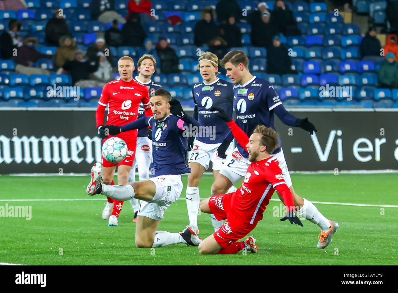 Fotballfoto hi-res stock photography and images - Alamy