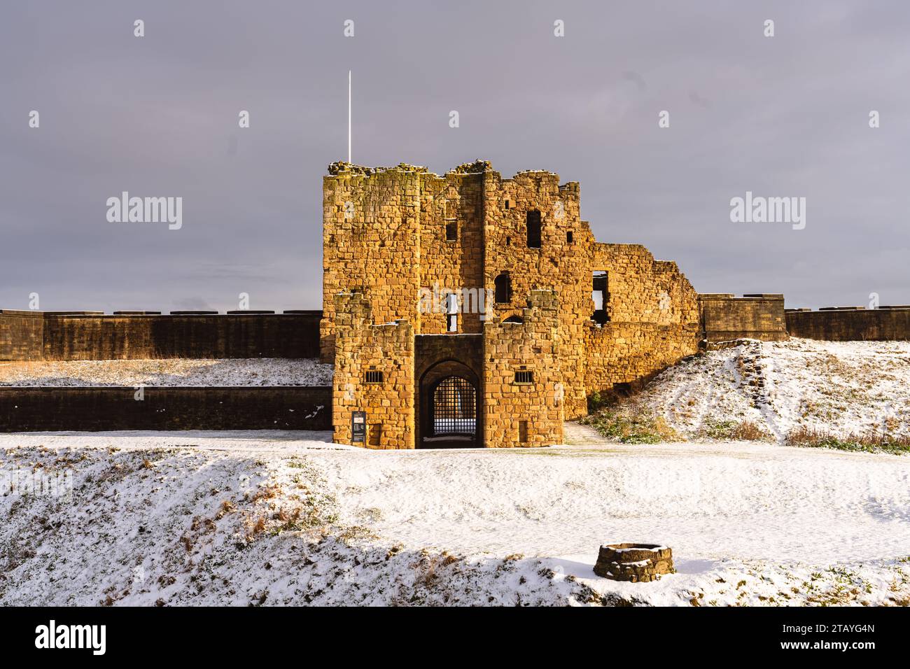 Tynemouth castle hi-res stock photography and images - Alamy