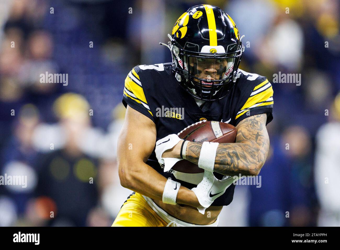 Indianapolis, Indiana, USA. 02nd Dec, 2023. Iowa wide receiver Kaleb ...
