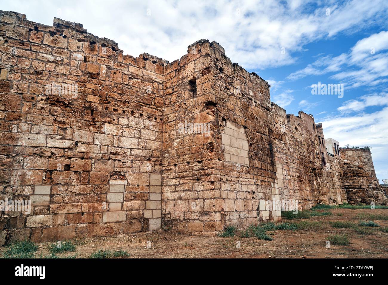 Defensivewall hi-res stock photography and images - Alamy