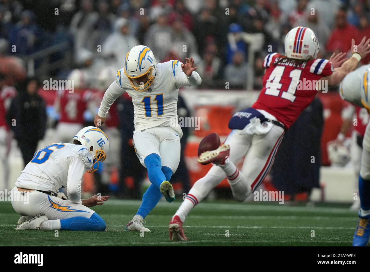 Los Angeles Chargers place kicker Cameron Dicker (11) kicks a field ...