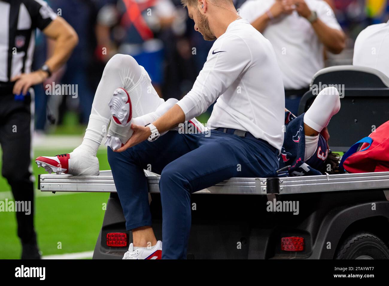Houston, TX, USA. 3rd Dec, 2023. Houston Texans wide receiver Tank Dell ...