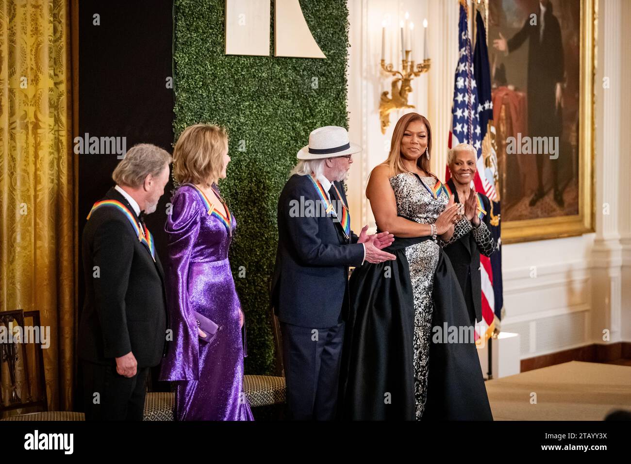 Washington, United States. 03rd Dec, 2023. Queen Latifah is applauded ...