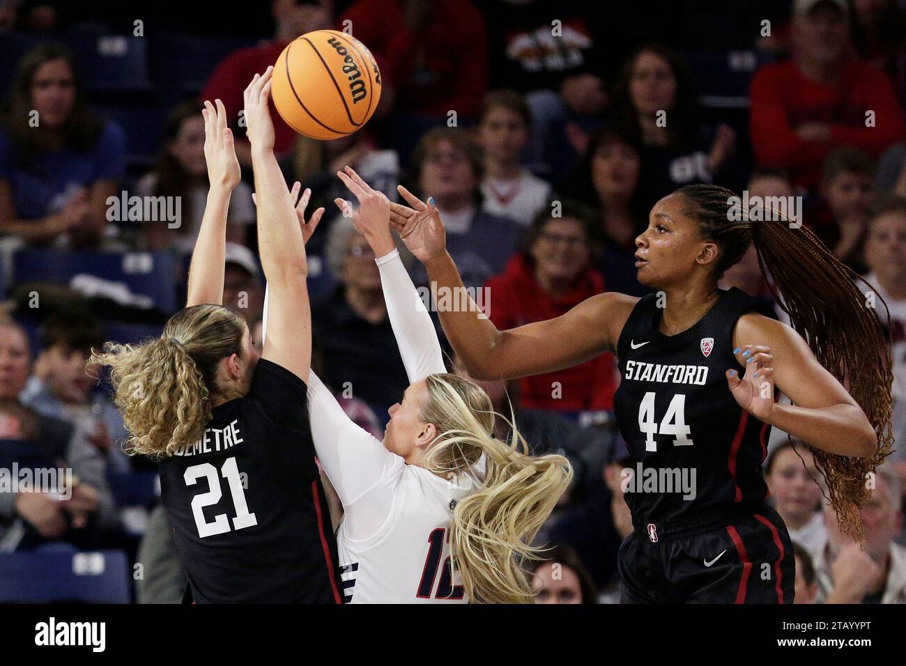 Stanford forwards Brooke Demetre (21) and Kiki Iriafen (44) go after a rebound against Gonzaga ...