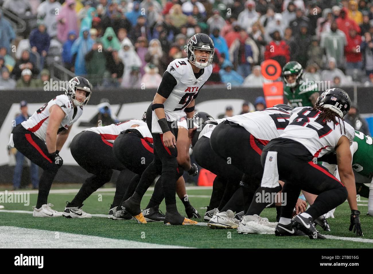 Atlanta Falcons quarterback Desmond Ridder (9) calls an audible at the ...
