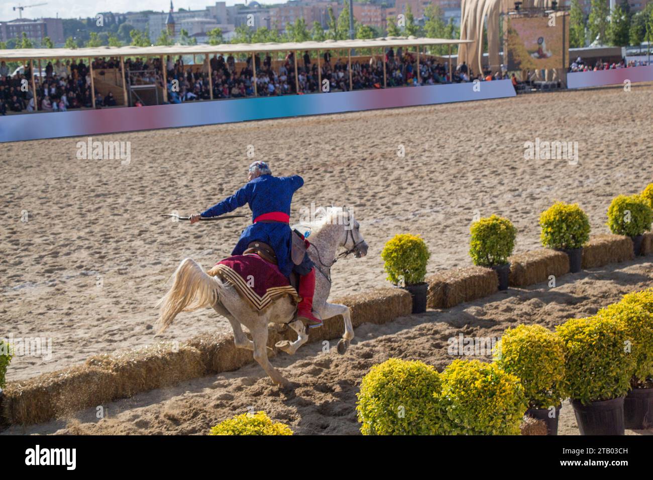 Horseman bow arrow in hi-res stock photography and images - Alamy