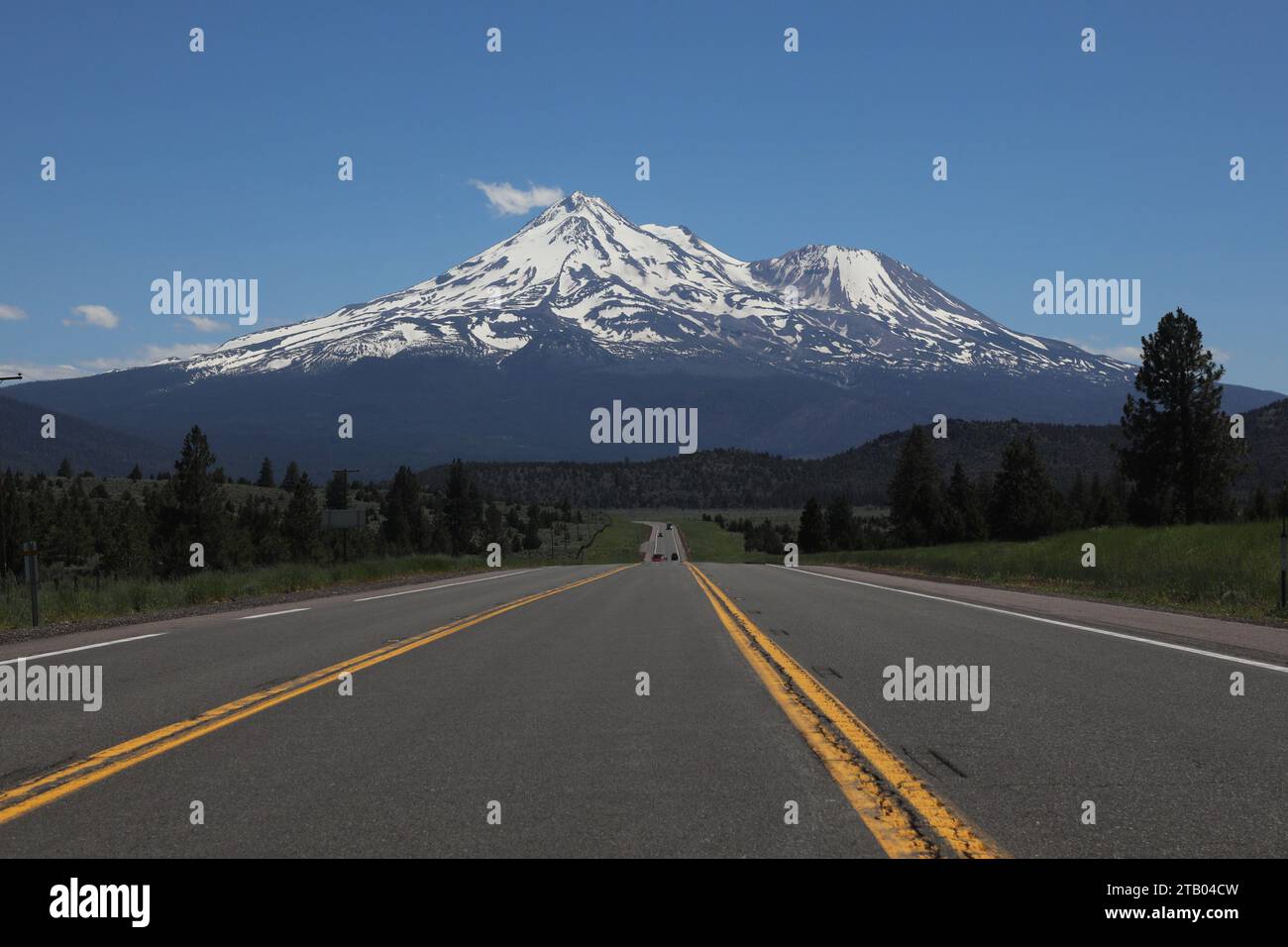 Wintu tribe hi-res stock photography and images - Alamy