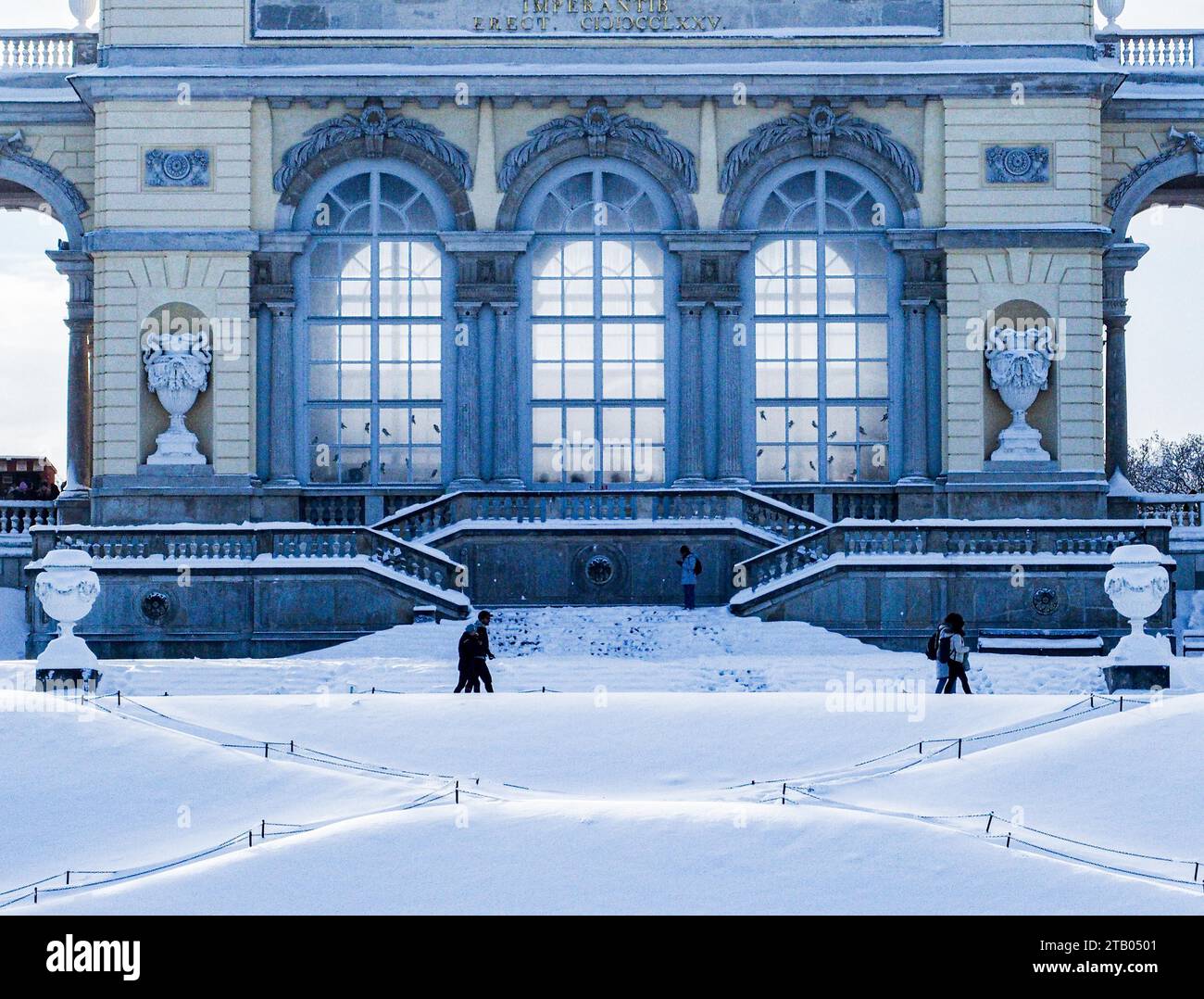 Vienna, Austria, Austria. 4th Dec, 2023. The Gloriette with snow front ...