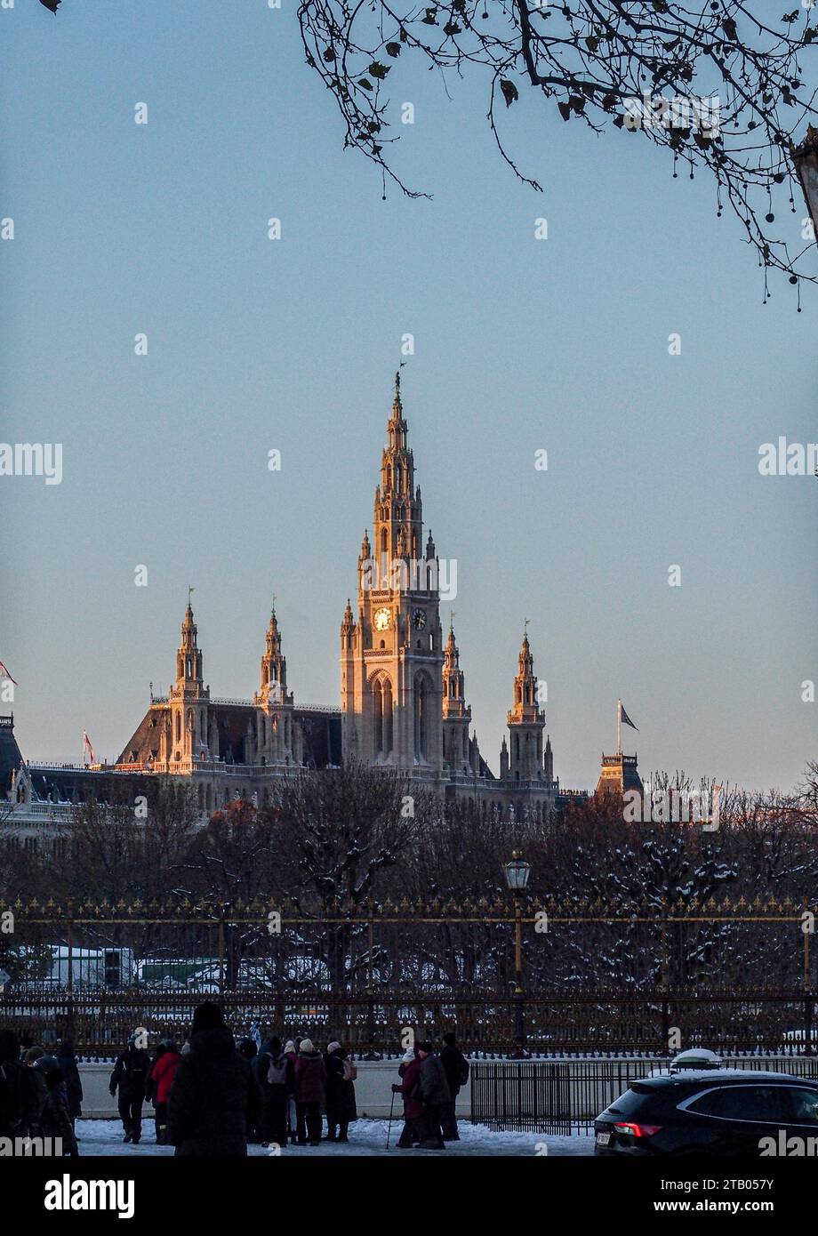 Vienna, Austria, Austria. 4th Dec, 2023. The Vienna City Hall or ...